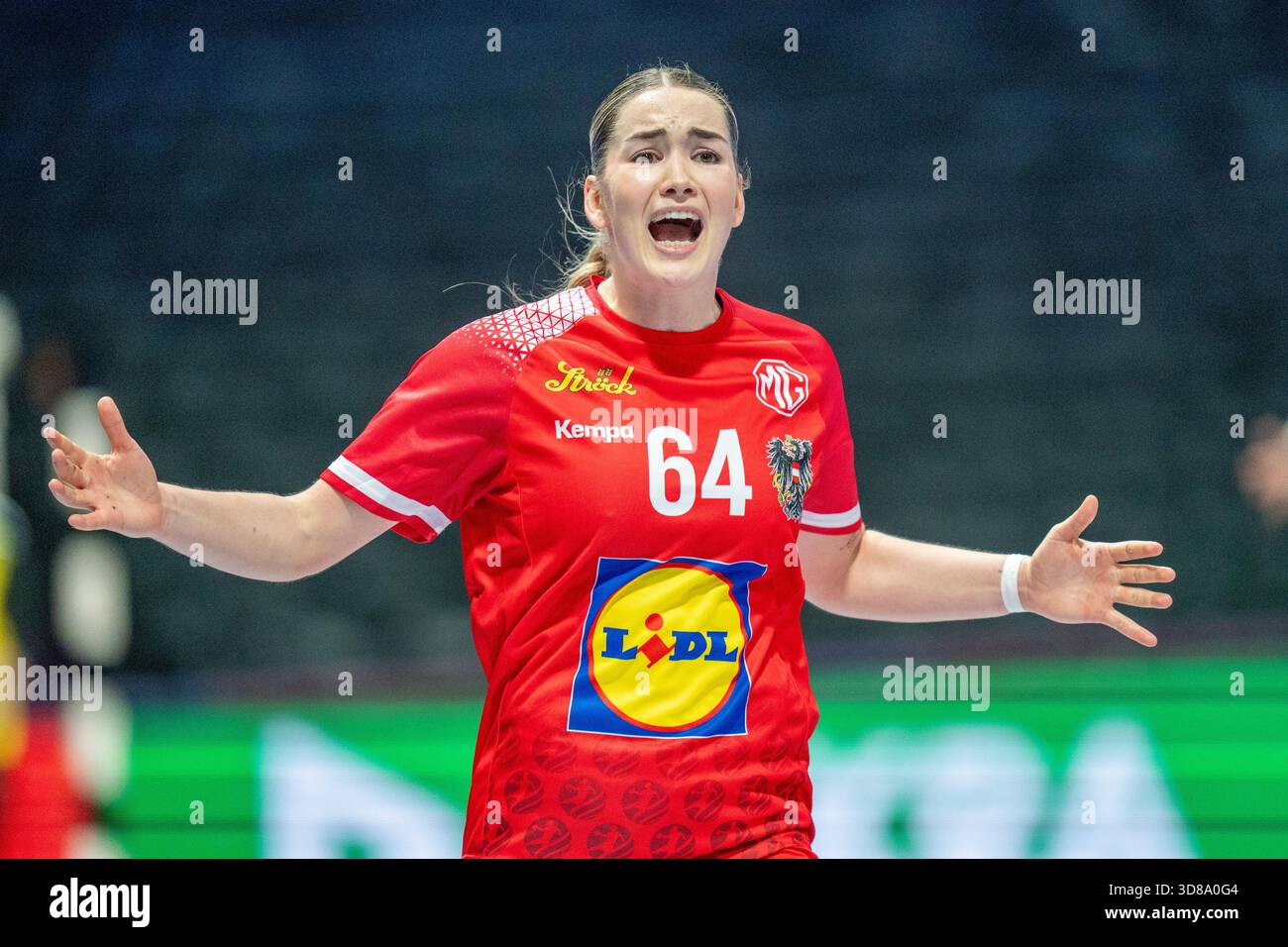 ROTTERDAM, NETHERLANDS - NOVEMBER 28: Ana Pandza of Austria during the ...