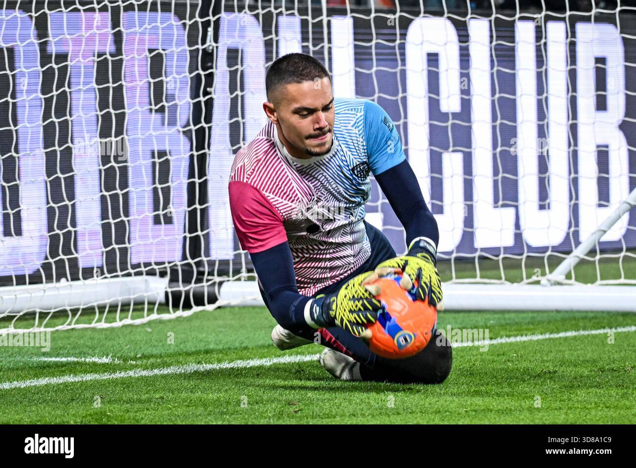 Elia Caprile of Cagliari Calcio during Juventus FC vs Cagliari Calcio ...