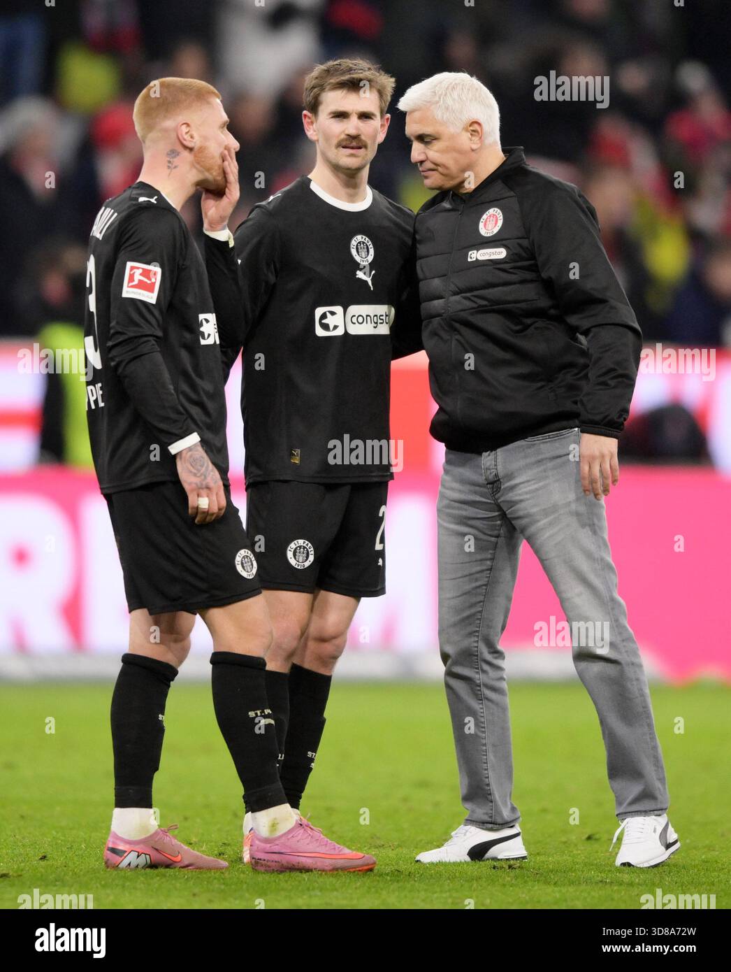 from left Louis Oppie, Connor Metcalfe, Andreas Bornemann (Head of ...