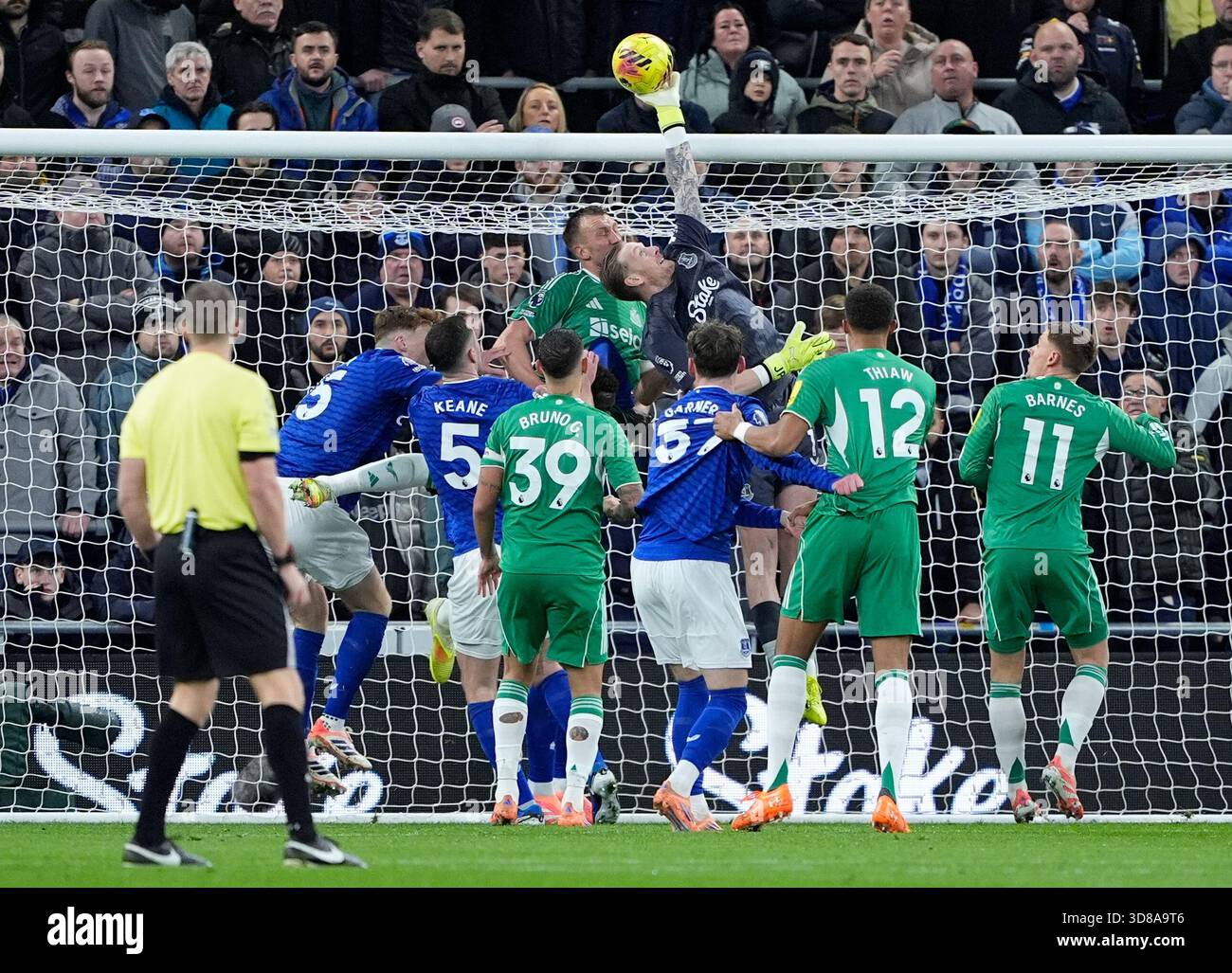 Everton goalkeeper Jordan Pickford makes a save during the Premier ...