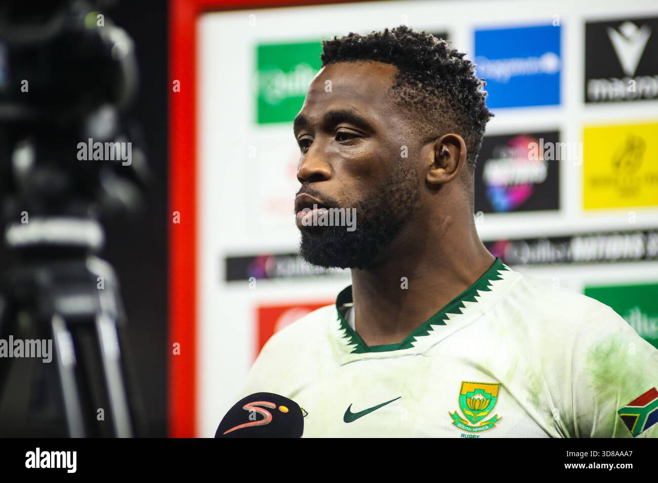 Siya Kolisi of South Africa on tv duties during the Quilter Nations ...