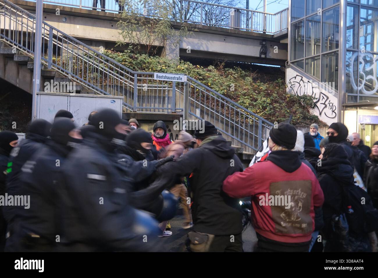 Gießen, , 29.11.2025: Feature Bilder zu Kundgebungen und ...