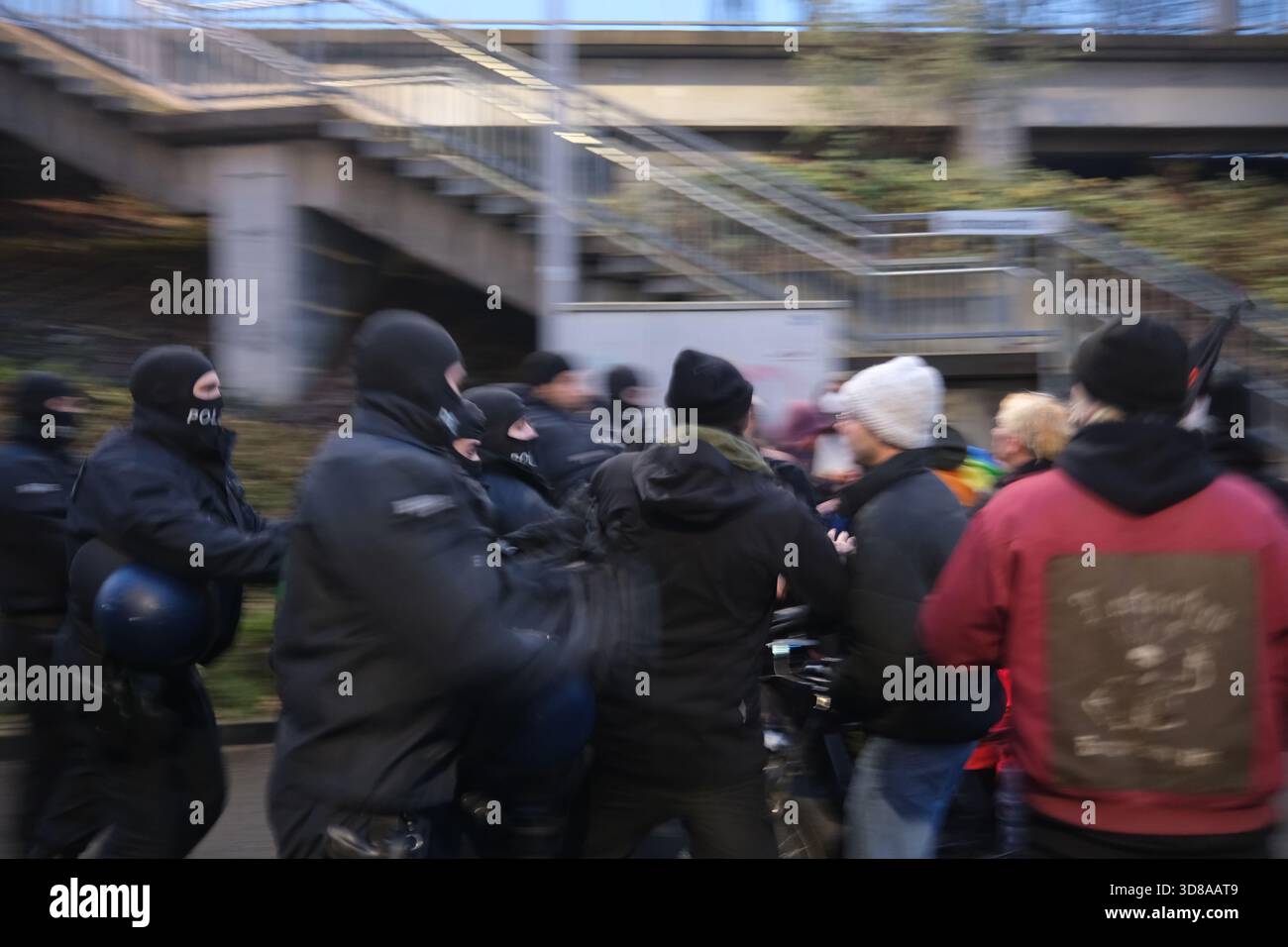 Gießen, , 29.11.2025: Feature Bilder zu Kundgebungen und ...