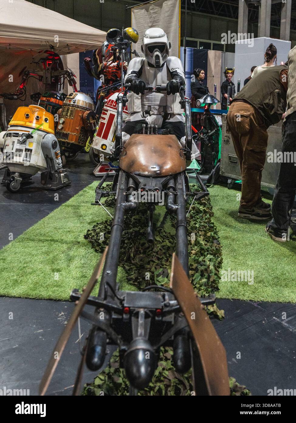 Birmingham, West Midlands, UK. 27th Nov 2025. CM Comic Con at the NEC ...