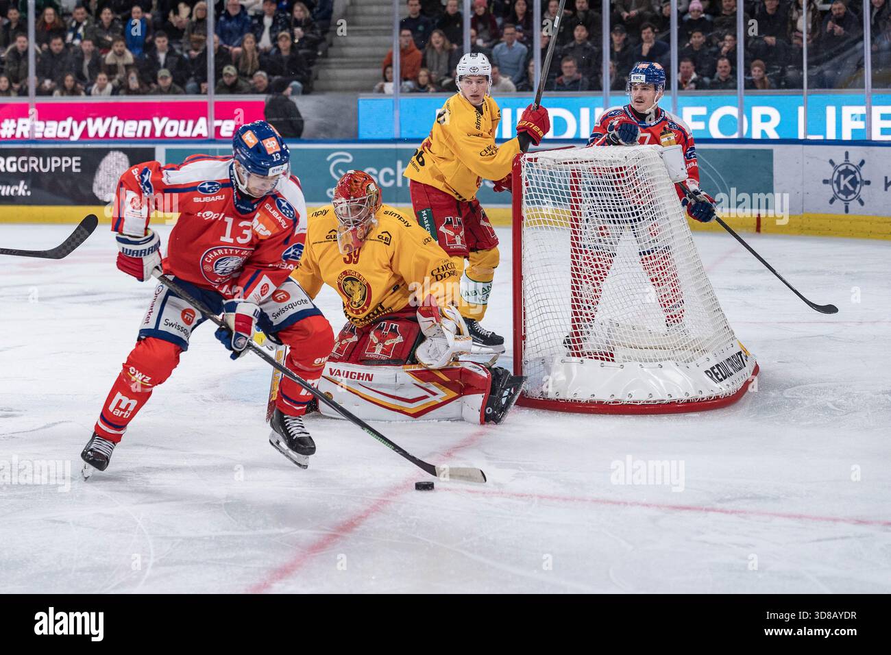 29/11/2025, Zurich, Swiss Life Arena, NL: ZSC Lions - SCL Tigers, #39 ...