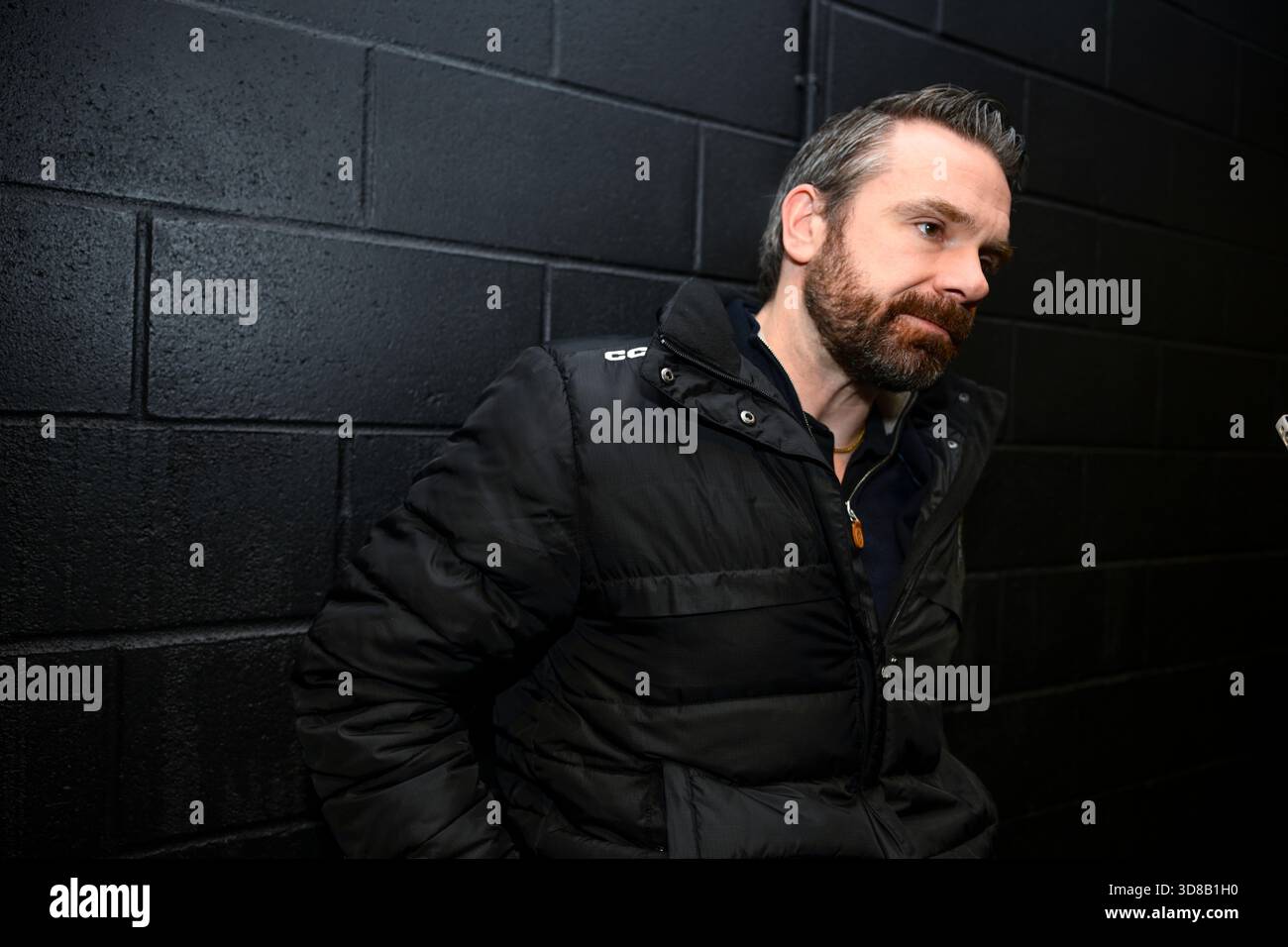 Stavanger 20251129. Stavanger Oilers coach Anders Gjøse after the ice ...