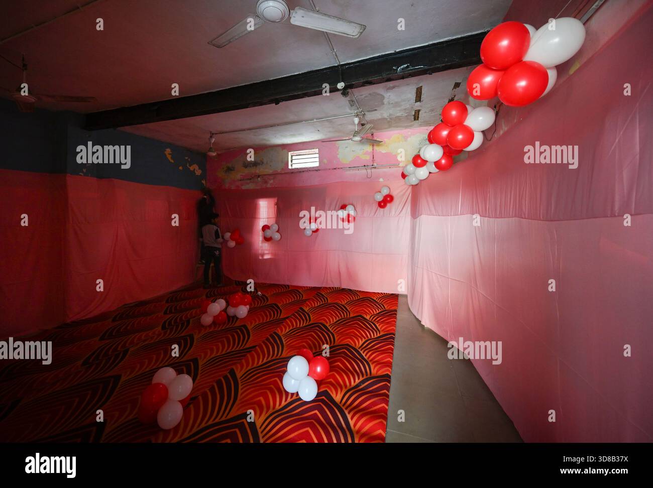 NEW DELHI, INDIA - NOVEMBER 29: Workers seen decorating a modern booth ...