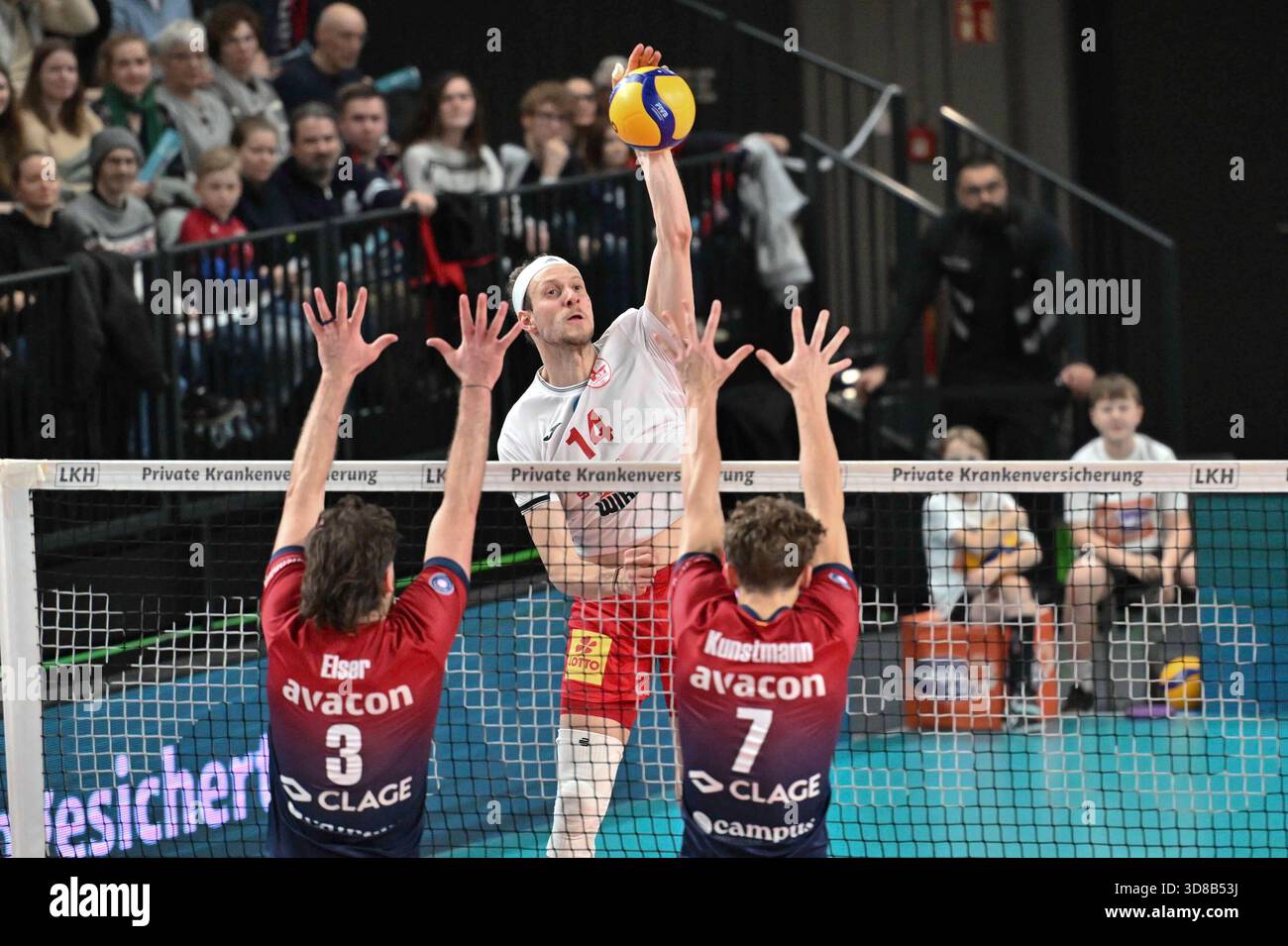 November 29, 2025, LKH Arena, Lueneburg, GER; 1. VBL, SVG Lueneburg vs ...