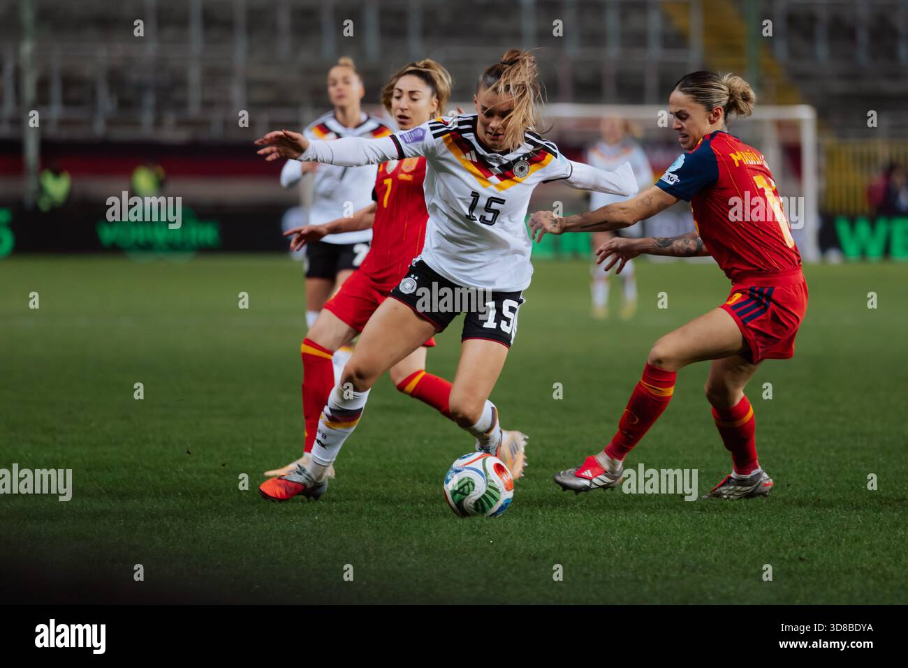 Kaiserslautern, Germany, November 28th 2025 Selina Cerci (#15 - Germany ...