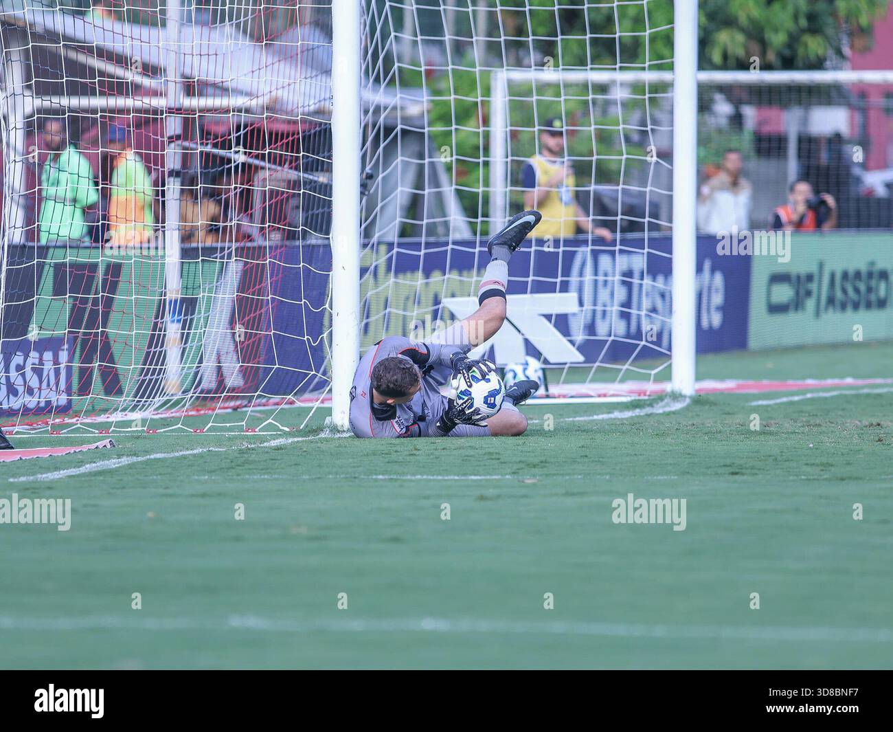 BA - SALVADOR - 11/29/2025 - BRAZILIAN CHAMPIONSHIP A 2025, VITORIA x MIRASSOL - Thiago Couto ...