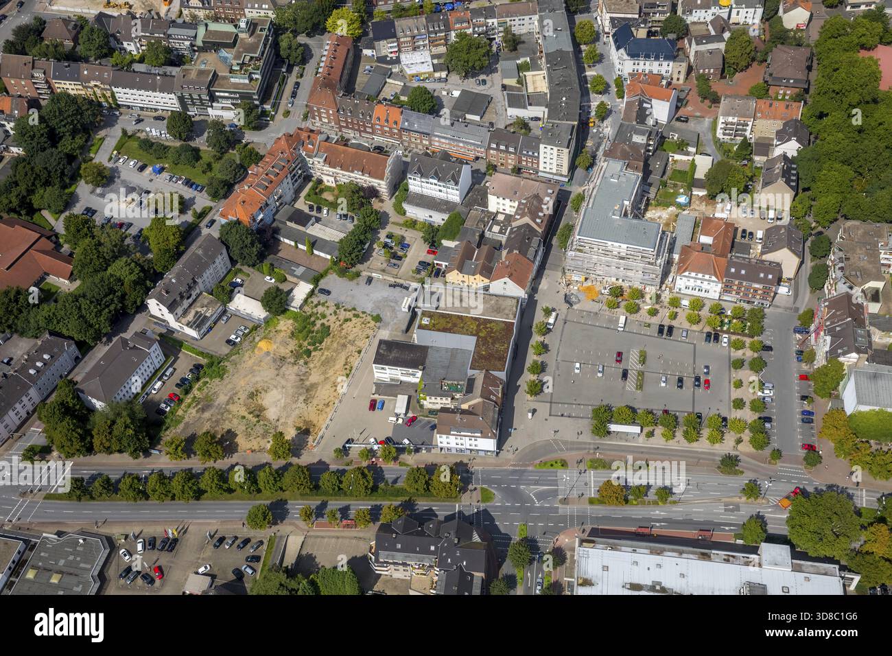 Market square with new development, brownfield Wilhelmstrasse Horster ...