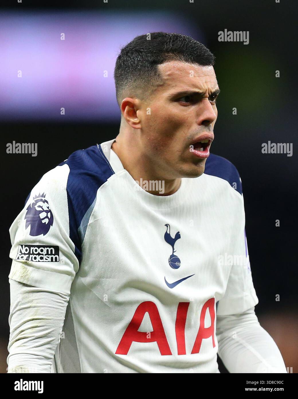 London, England, November 29 2025: Pedro Porro (23 Tottenham Hotspur ...
