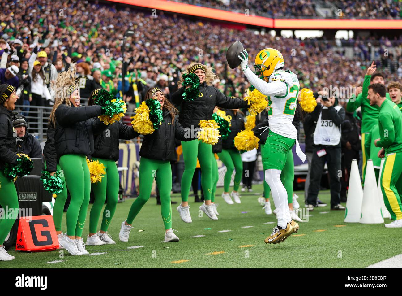 SEATTLE, WA - NOVEMBER 29: Defensive back Jadon Canady #22 of the ...