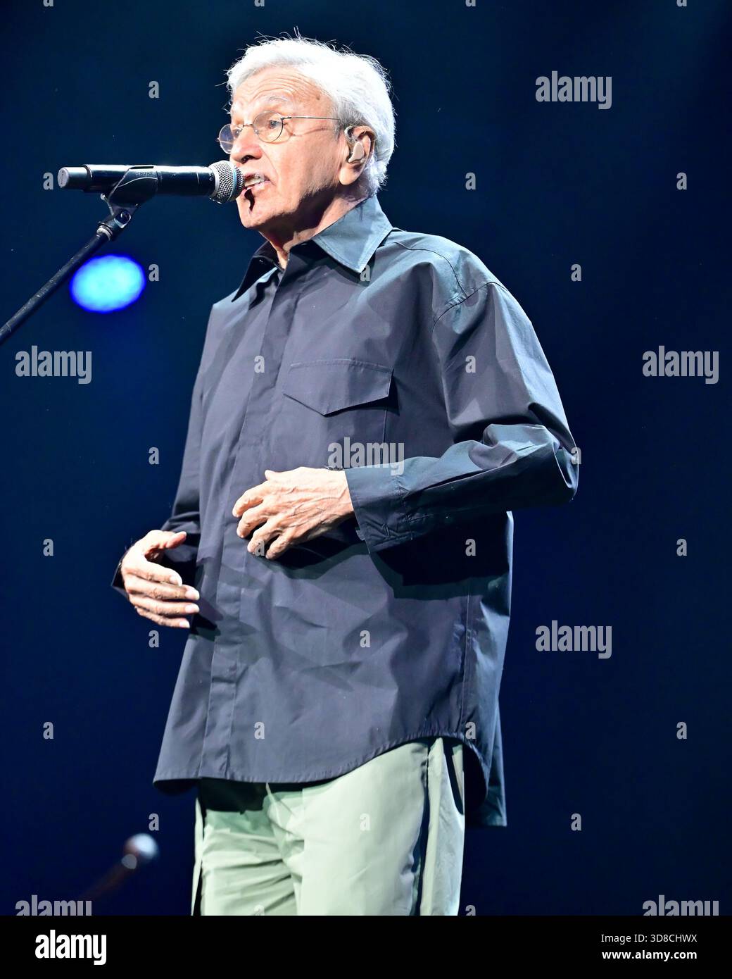 SP - SAO PAULO - 11/29/2025 - SAO PAULO, CAETANO VELOSO - The Bahian ...