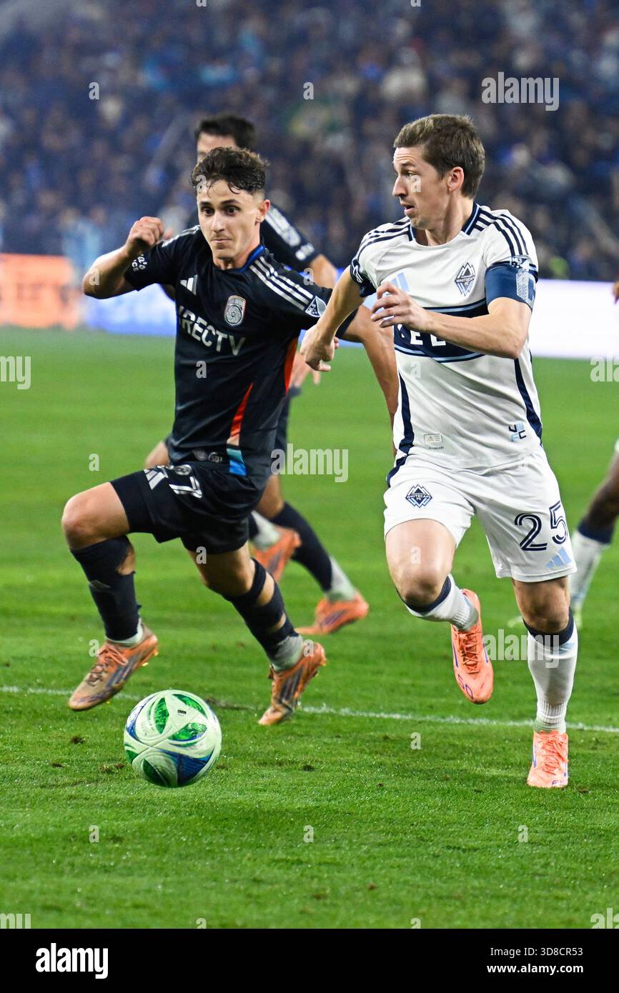 Vancouver Whitecaps midfielder Ryan Gauld (25) breaks away from San ...