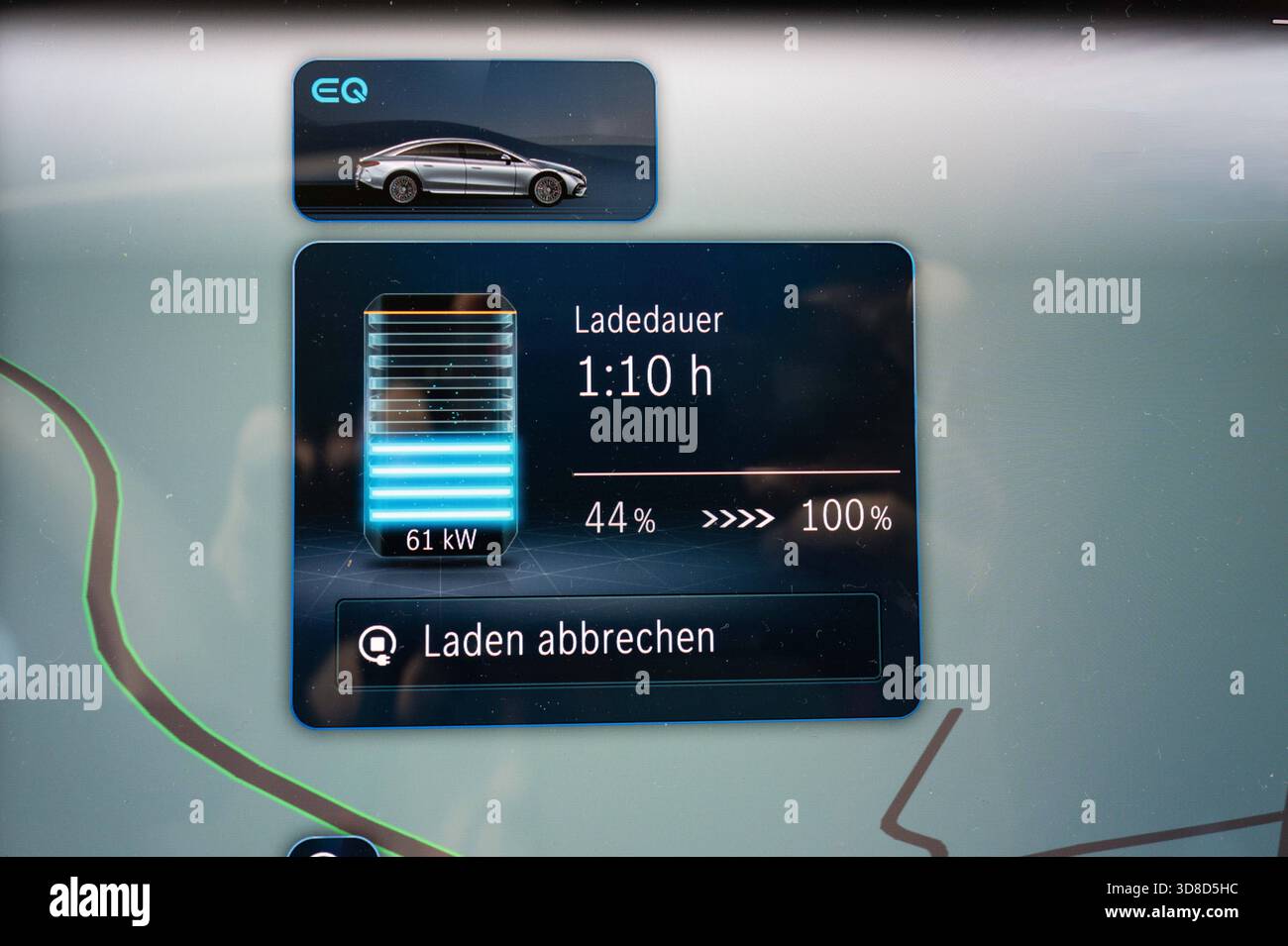 Altshausen Symbolbilder, Laden, E-Auto, E-Laden, Ladesaeule Ladeanzeige ...