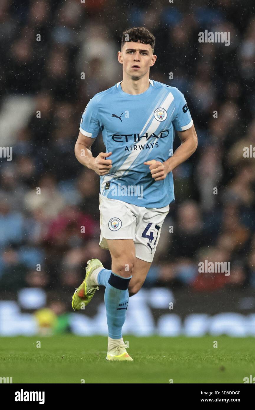 Phil Foden of Manchester City during the Premier League match ...