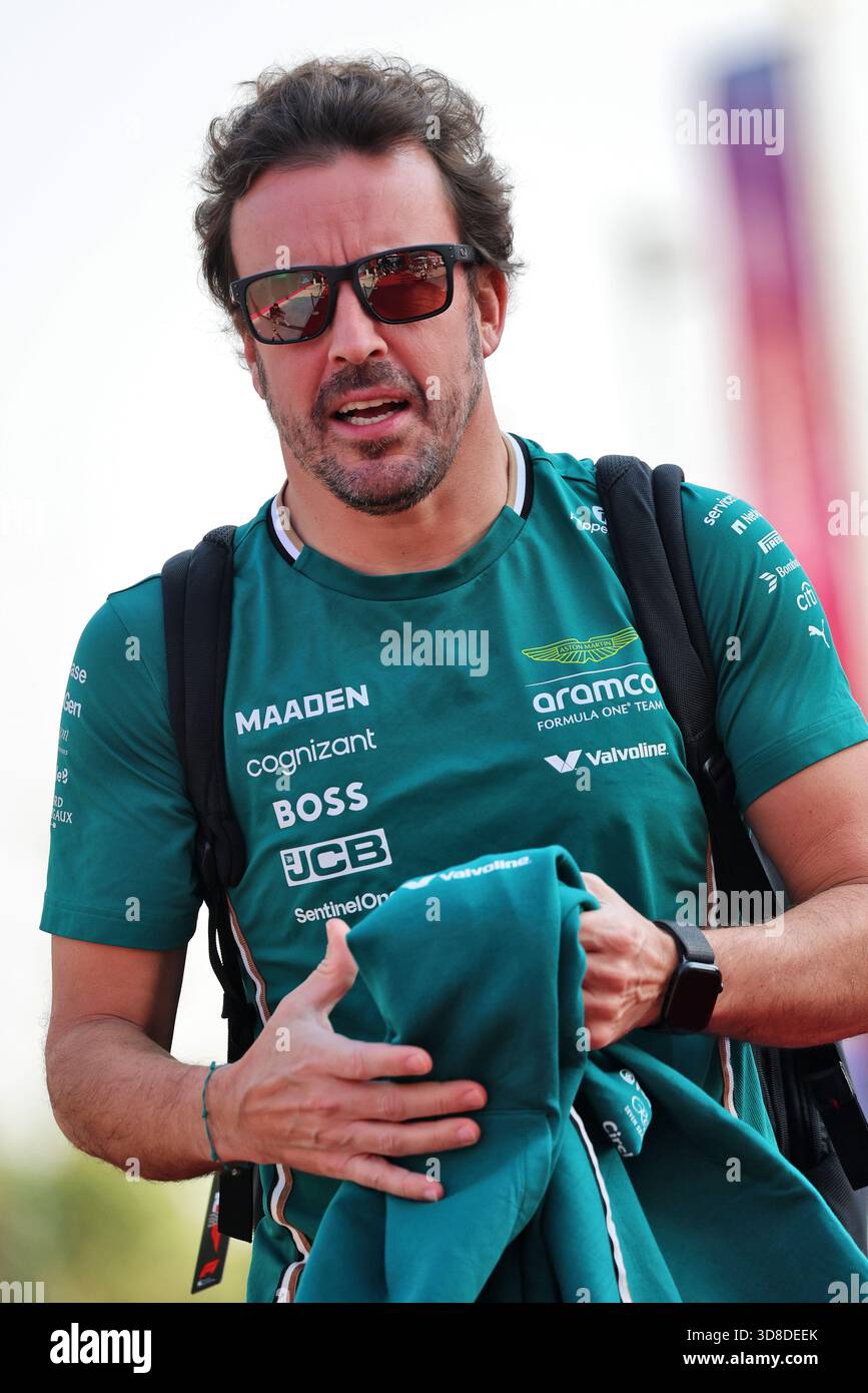 Doha, Qatar. 30th Nov, 2025. Fernando Alonso (ESP) Aston Martin F1 Team ...