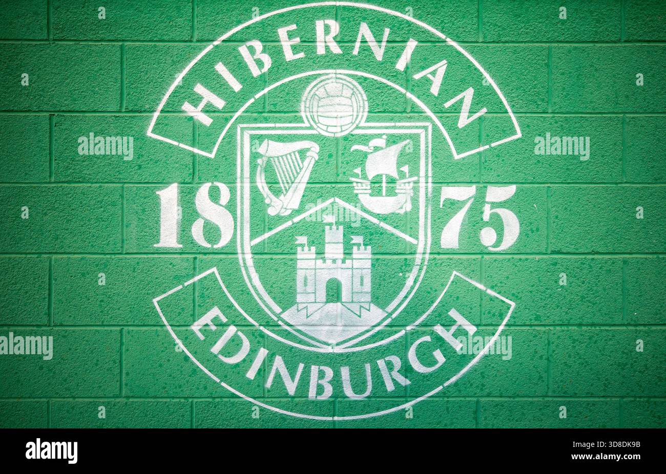 30th November 2025; Easter Road, Edinburgh, Scotland: Scottish Premiership Football, Hibernian ...