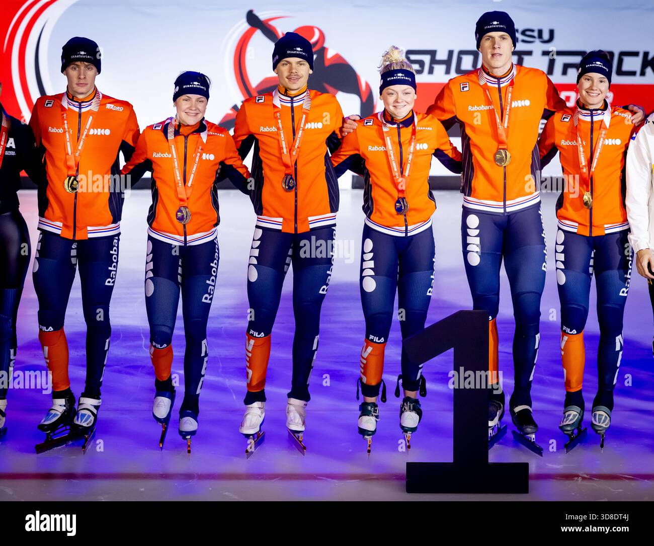 DORDRECHT – The Dutch short track speed skaters during the medal ...