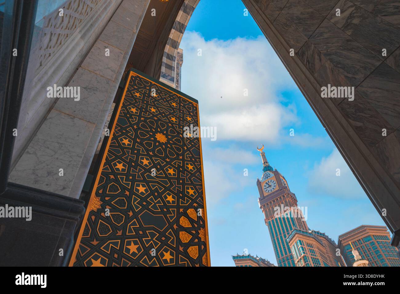Kaaba grand mosque makkah hi-res stock photography and images - Alamy