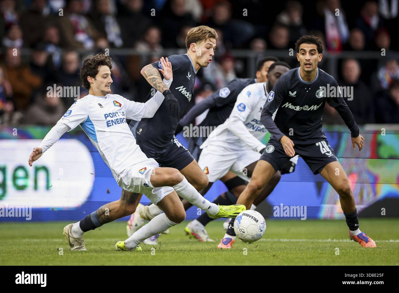 VELSEN - (L-R) Nils Rossen of Telstar and Luciano Valente of Feyenoord ...
