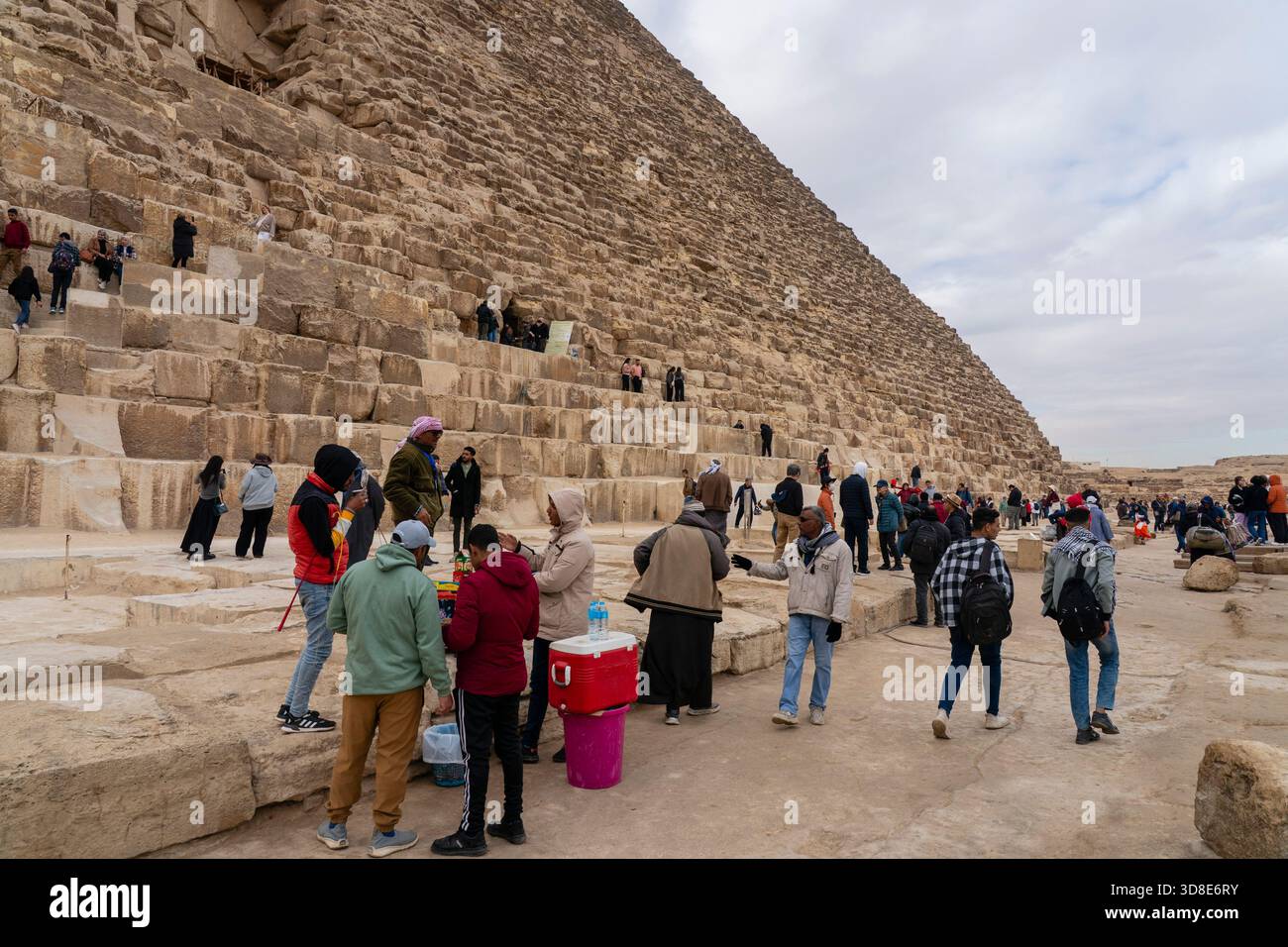 Tourists at the Great Pyramids complex, Giza, Egypt Stock Photo - Alamy