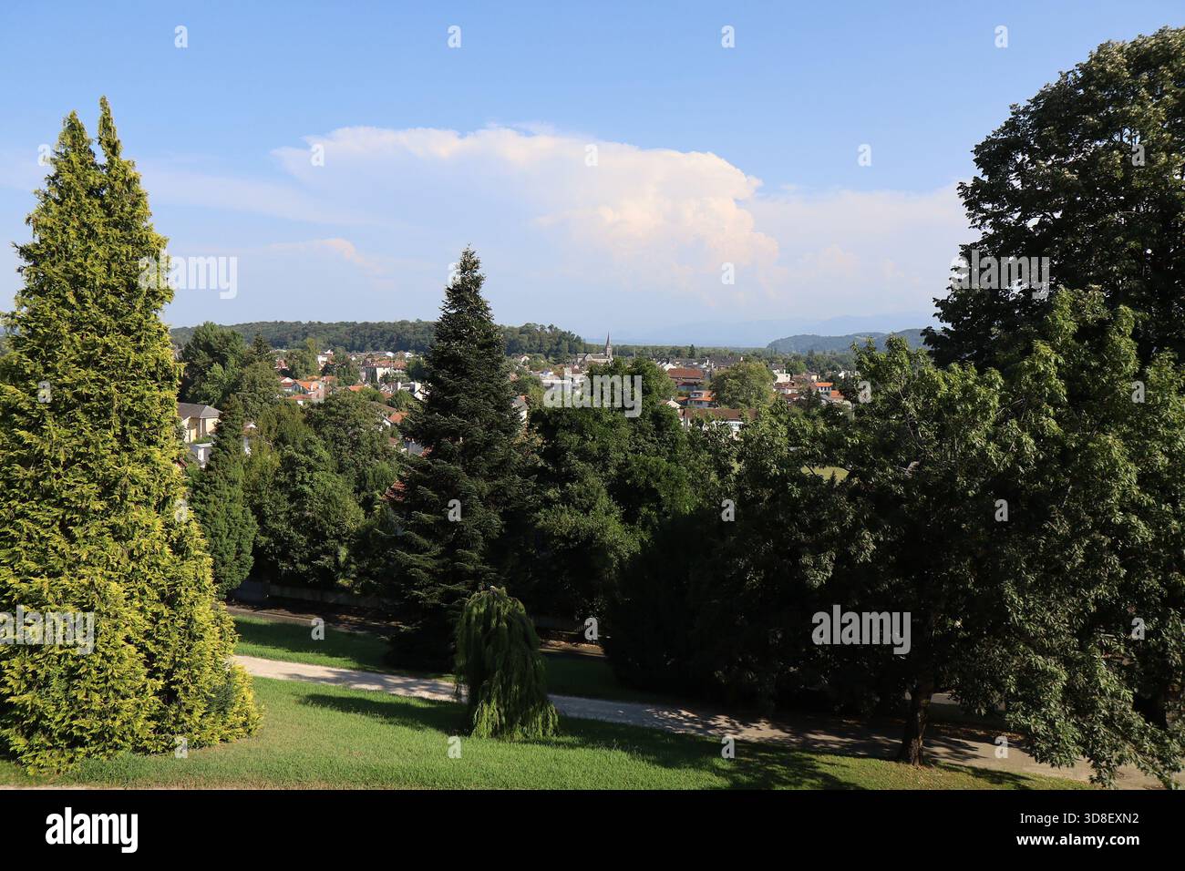 Vue d'ensemble de la ville de Pau, ville de Pau, département des ...