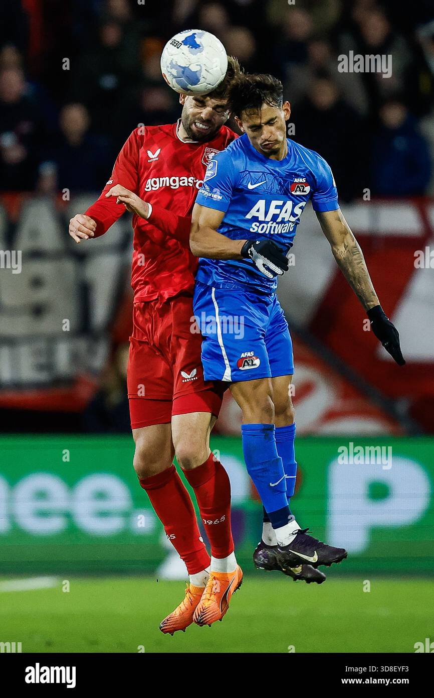 ENSCHEDE - Robin Propper of FC Twente, Weslley Patati of AZ Alkmaar (l ...