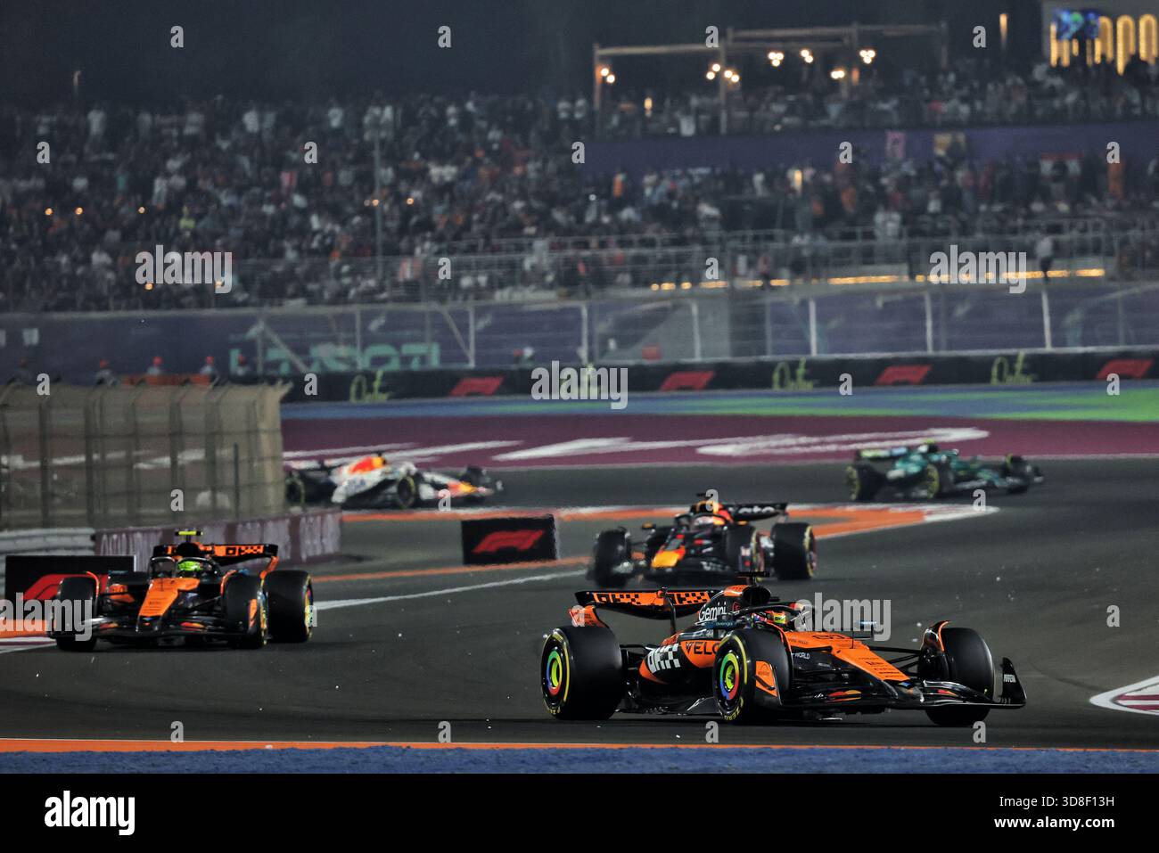 Oscar Piastri (AUS) McLaren MCL39. 30.11.2025. Formula 1 World Championship, Rd 23, Qatar Grand ...