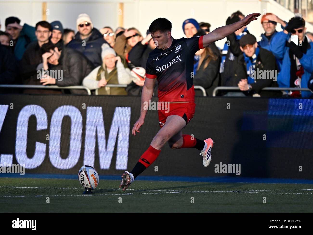 Barnet. United Kingdom. 30 November 2025. Prem Rugby. Saracens V Bath ...