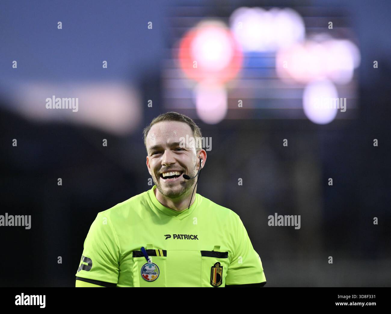 referee Tom Stevens pictured during a soccer game between RFC Seraing ...