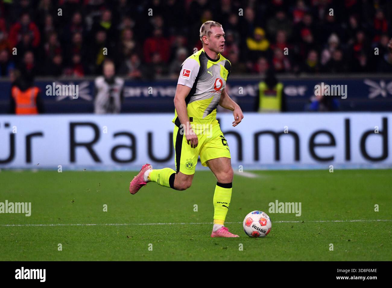 Football; Matchday 12; 1. Bundesliga [Bundesliga]; Season 2025/2026 ...