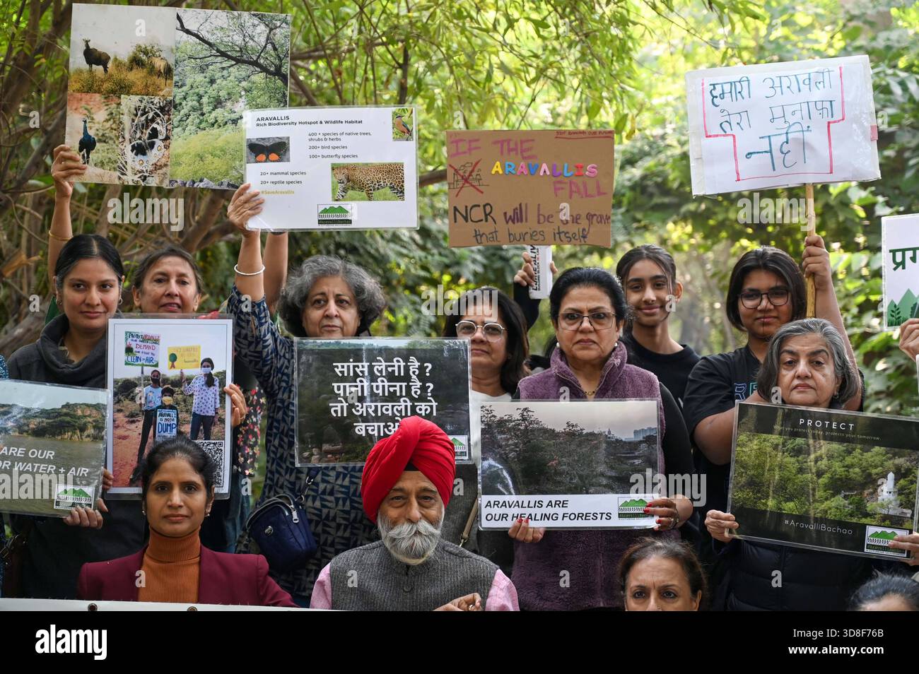 GURIGRAM, INDIA - NOVEMBER 30: Members of the Aravalli Bachao Citizens ...