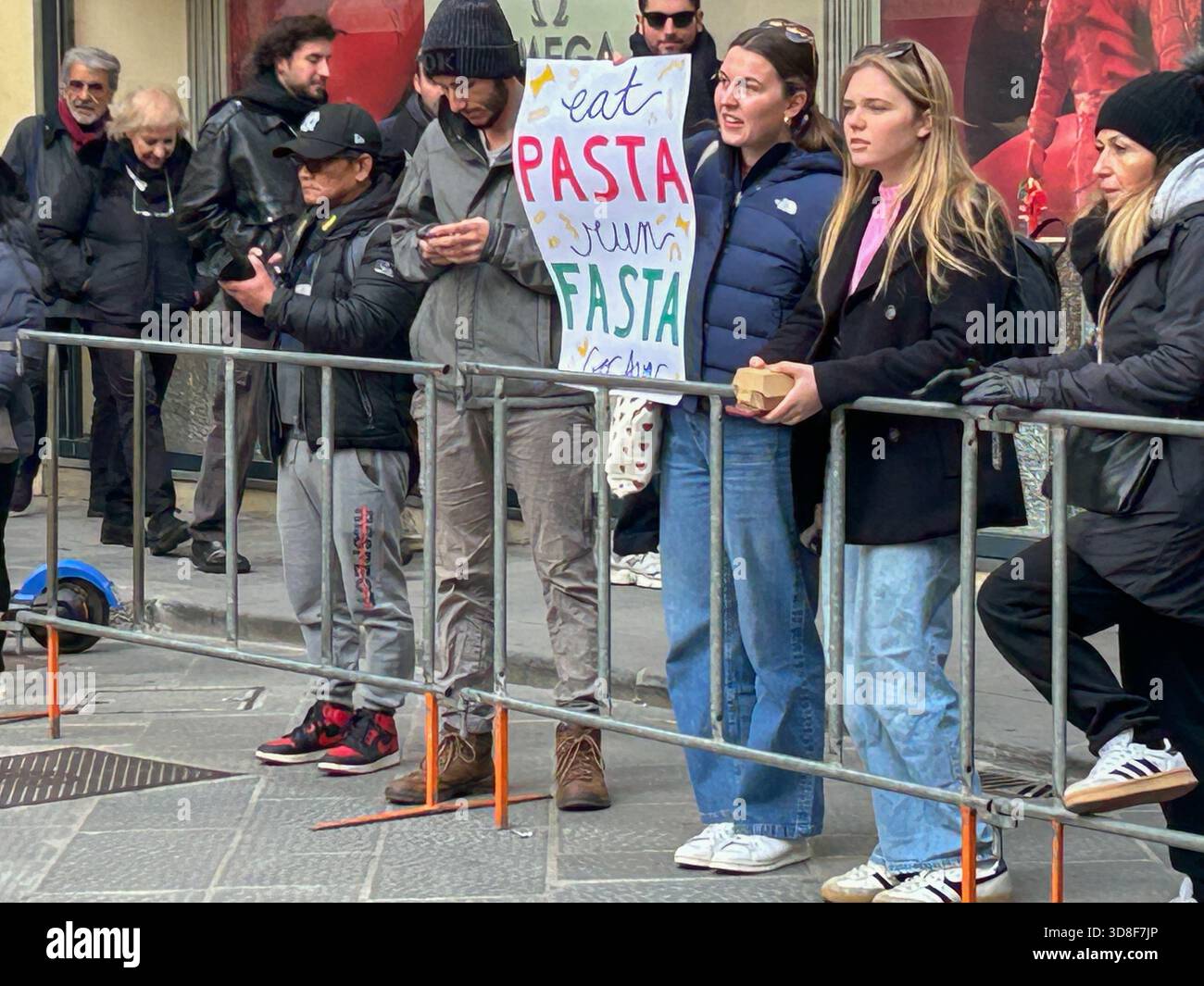Eat pasta run fasta hi-res stock photography and images - Alamy