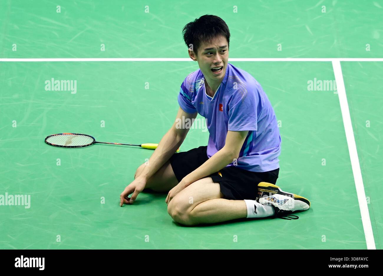LUCKNOW, INDIA - NOVEMBER 30: Jason Gunawan (HKG) got emotional after ...