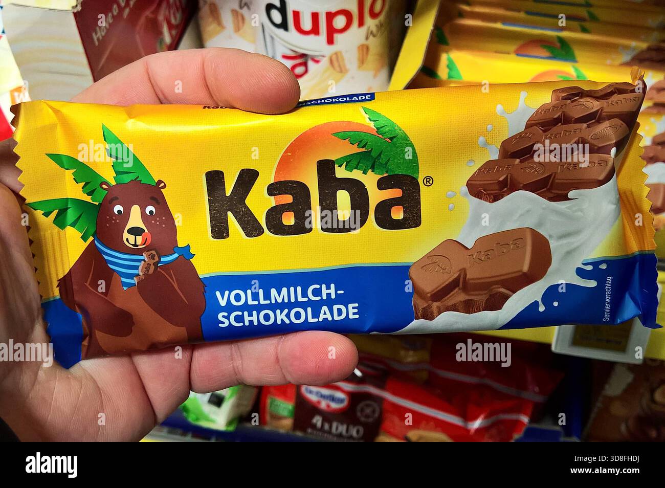 Kaba, Tafel Vollmilch-Schokolade. Kaba ist eine bekannte Marke für ...