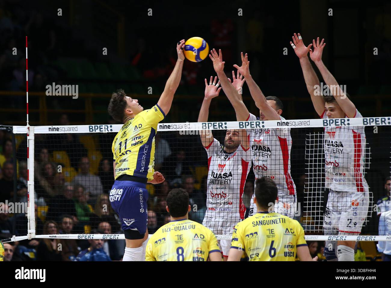 Porro Luca (Valsa Group Modena) during Valsa Group Modena vs Yuasa ...