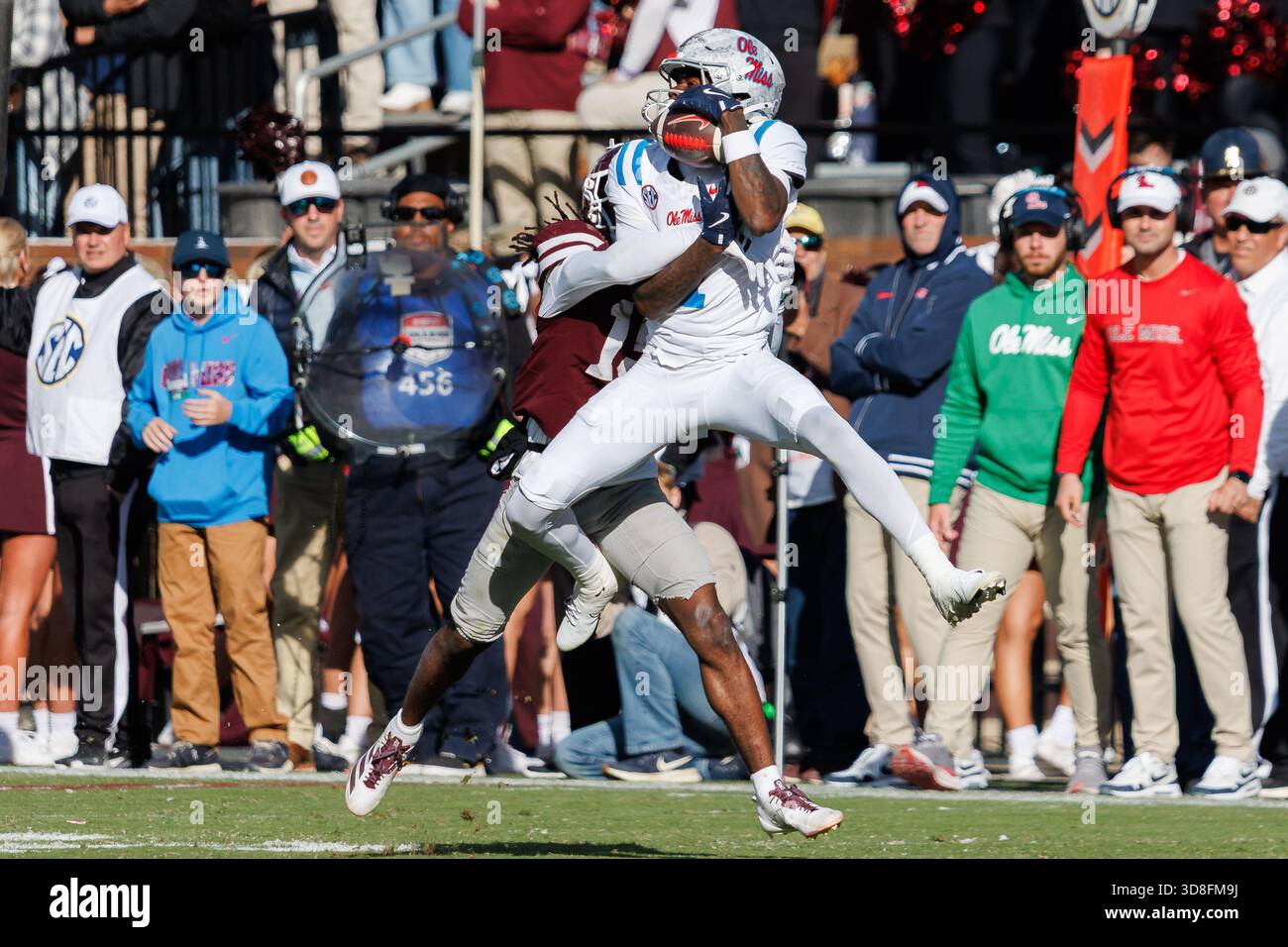 Mississippi Rebels wide receiver Deuce Alexander (11) catches a pass ...