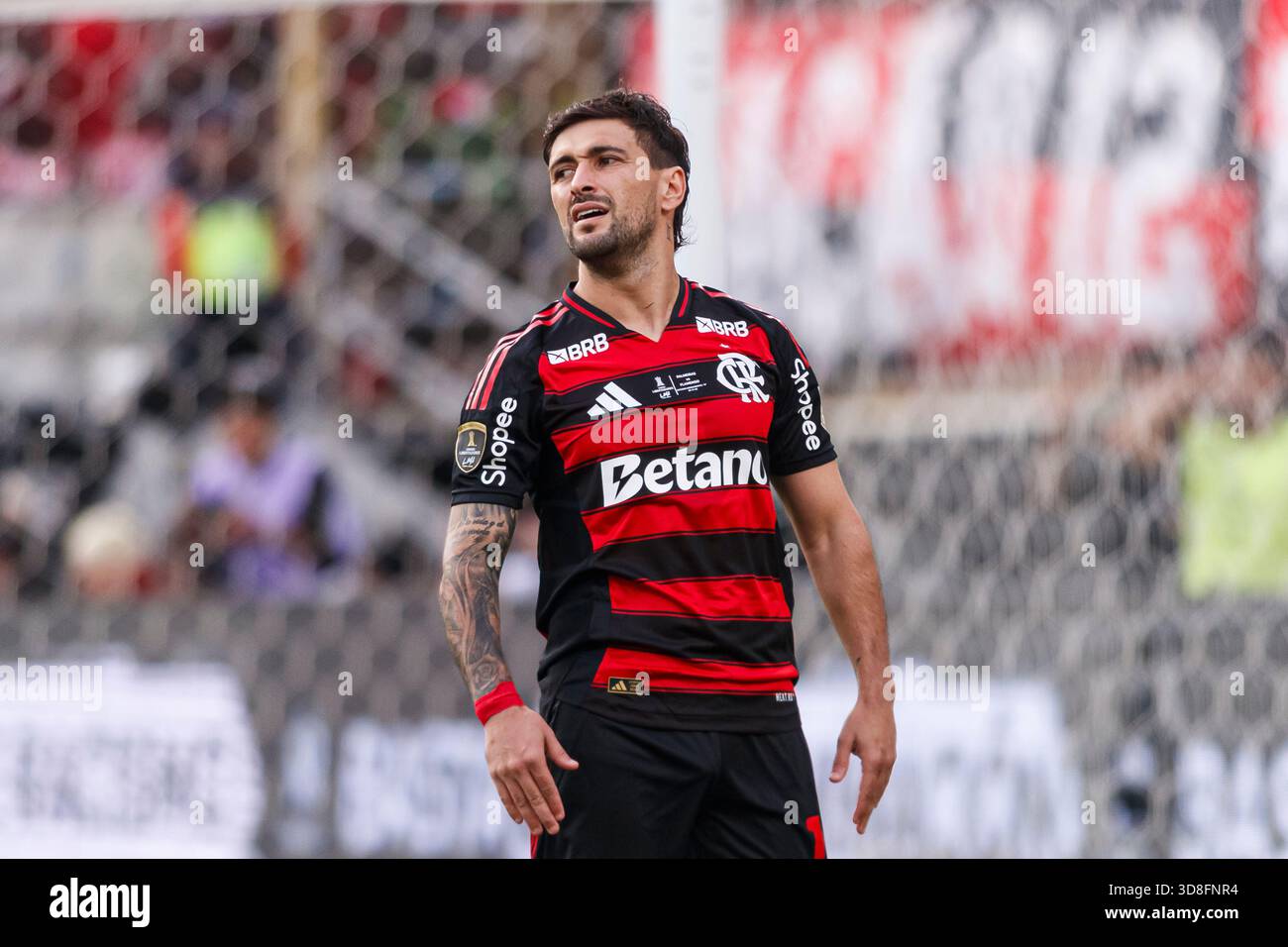 Lima, Peru - November 29: Giorgian de Arrascaeta of Flamengo during the ...