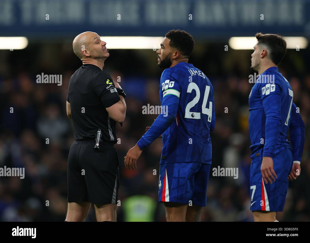 30th November 2025; Stamford Bridge, Chelsea, London, England: Premier ...