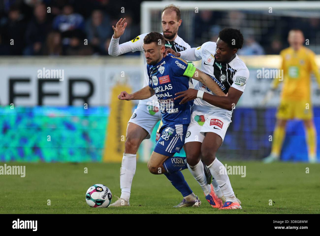 Hartberg, Austria, 30.NOV.25 - SOCCER - Admiral Bundesliga, TSV Egger ...