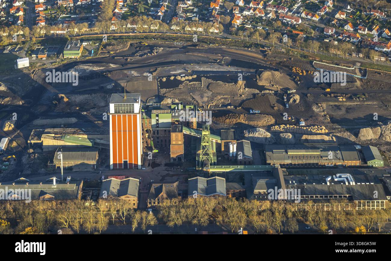 Friedrich Heinrich colliery, former coal mine, West mine, mining tower ...