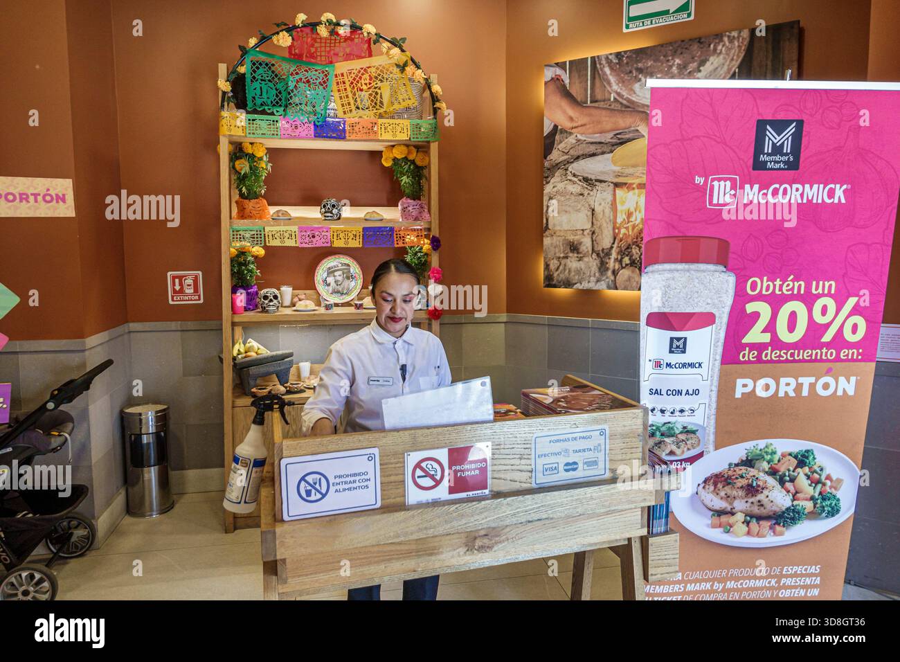 Mexico City Mexico,Benito Juarez,Porton Plaza Universidad restaurant ...