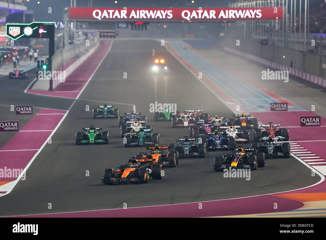 Doha, Qatar. 30th Nov, 2025. Race starts during the Formula One Qatar ...