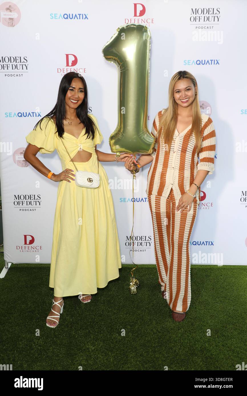 Sydney, Australia. 30th November 2025. Models Aprille Love and ...