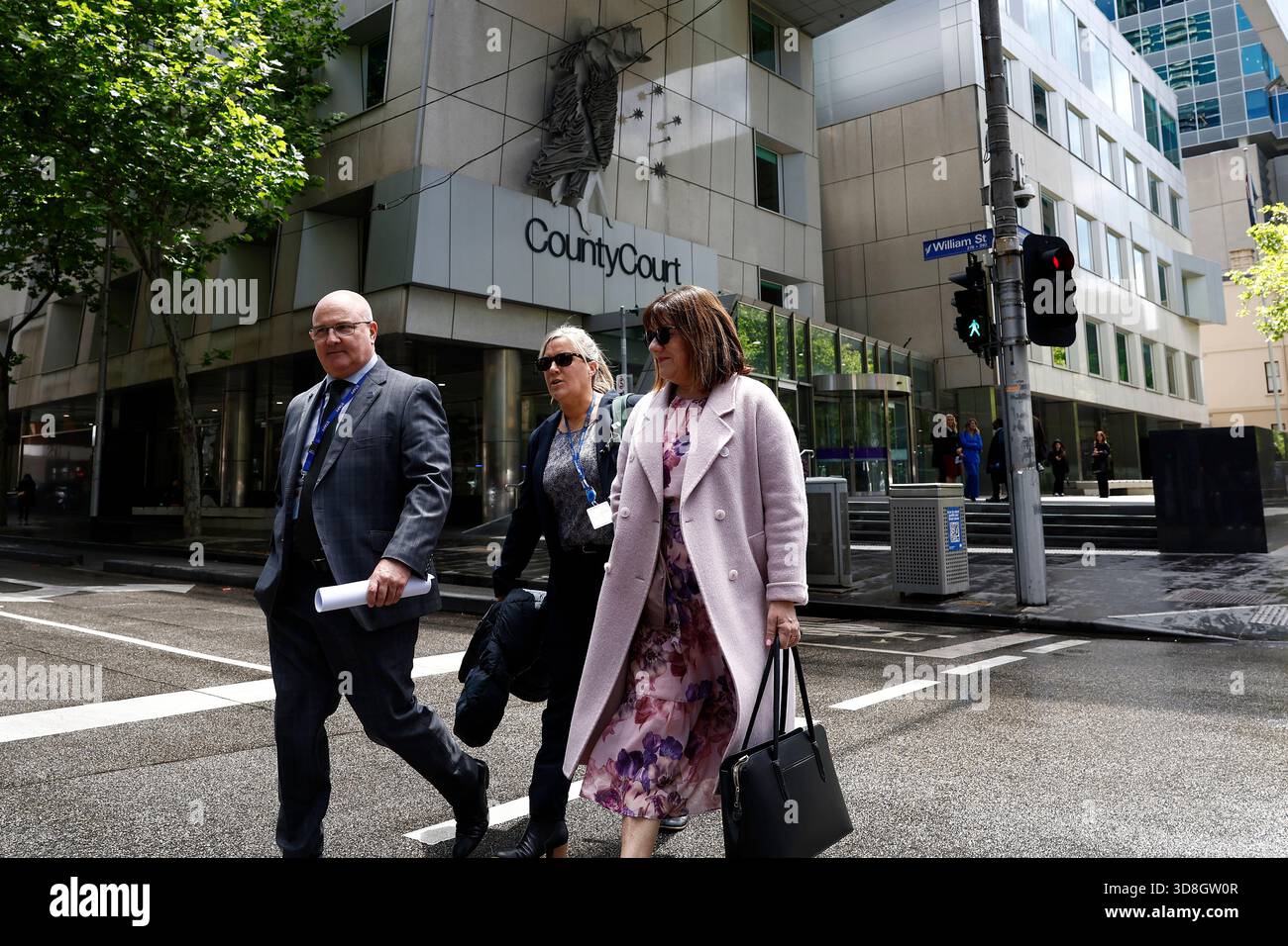 Principal of Loreto College in Ballarat, Michelle Brodrick (r) leaves ...