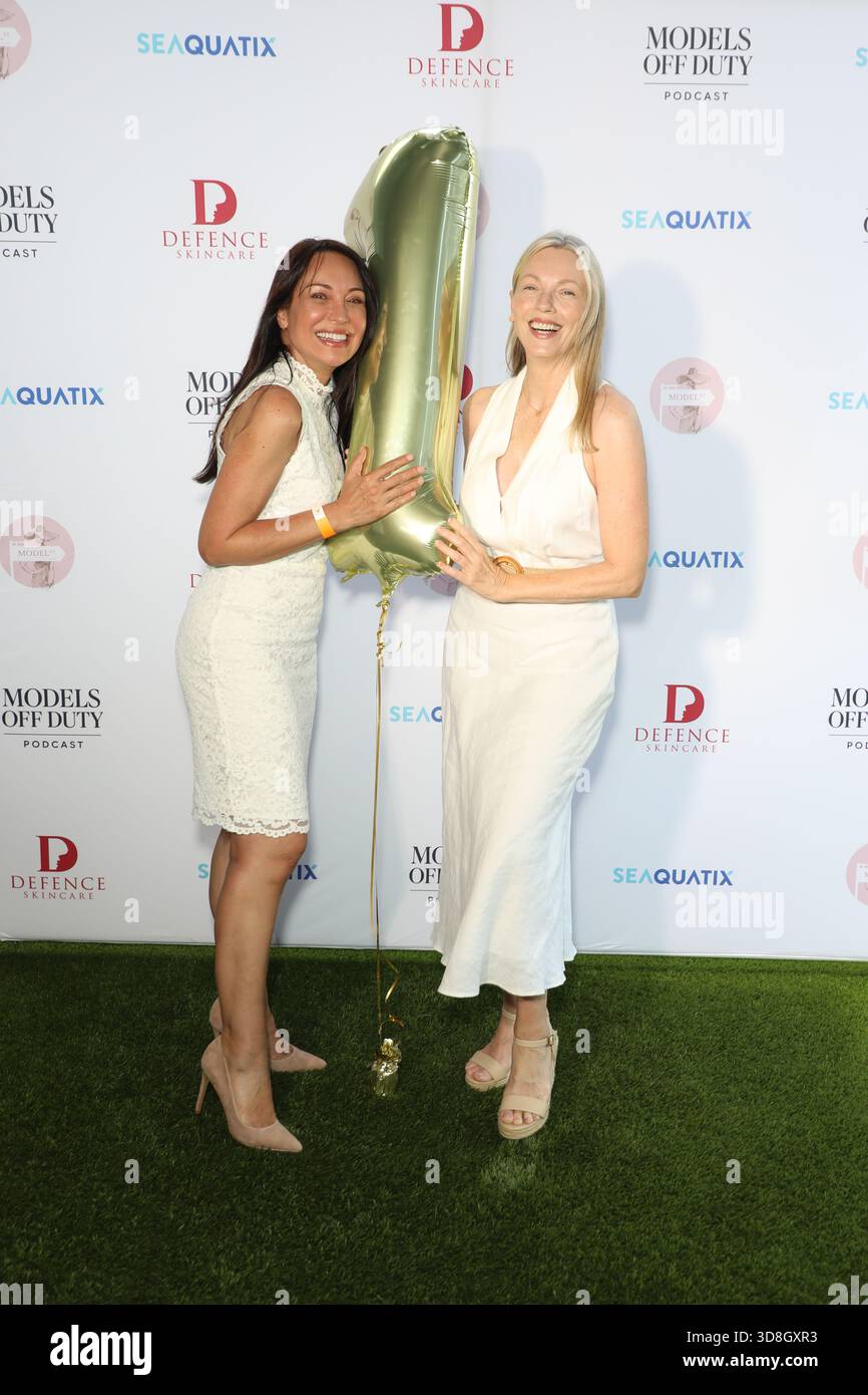 Sydney, Australia. 30th November 2025. Models Aprille Love and ...