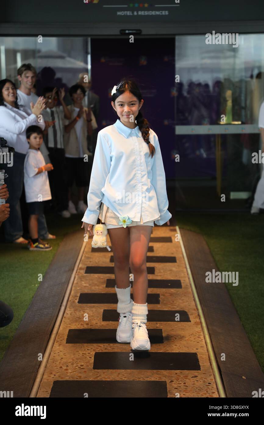 Sydney, Australia. 30th November 2025. Models Aprille Love and ...