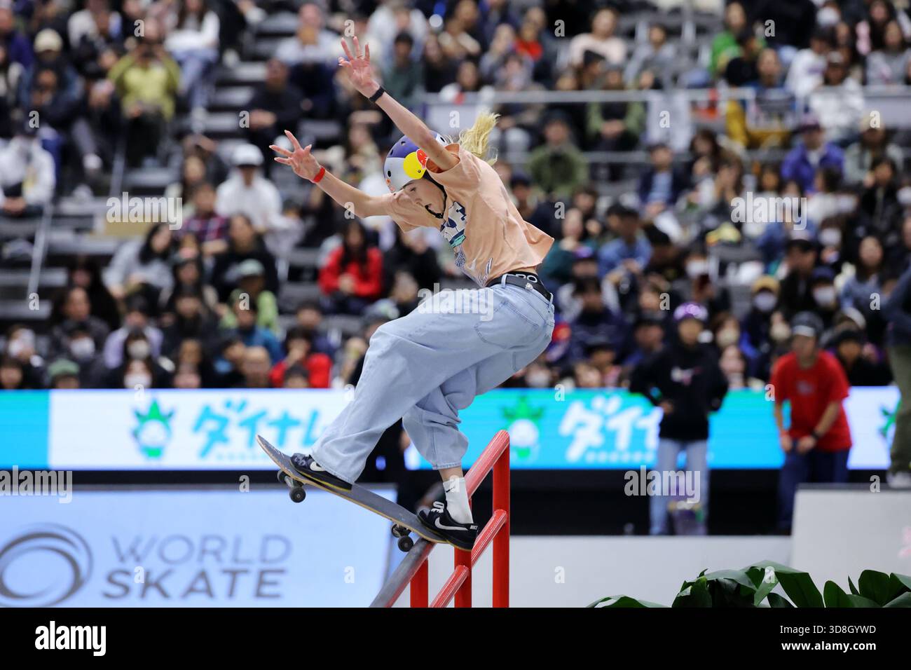 Chloe Covell (AUS), NOVEMBER 30, 2025 - Skateboarding : World ...